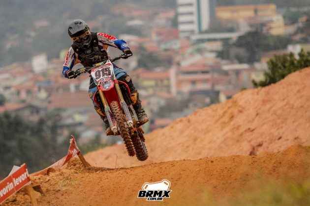 Victor Almeida se recupera bem e pode receber alta depois de 25 dias no ...